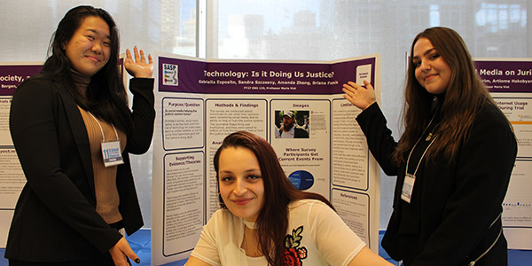 SUCCESS AT THE 11TH ANNUAL FIRST-YEAR STUDENT SHOWCASE – CUNY Newswire